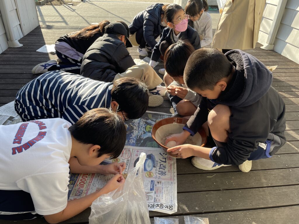 G5: 米づくり体験→調理→実食・Rice Preparation | ぐんま国際アカデミー